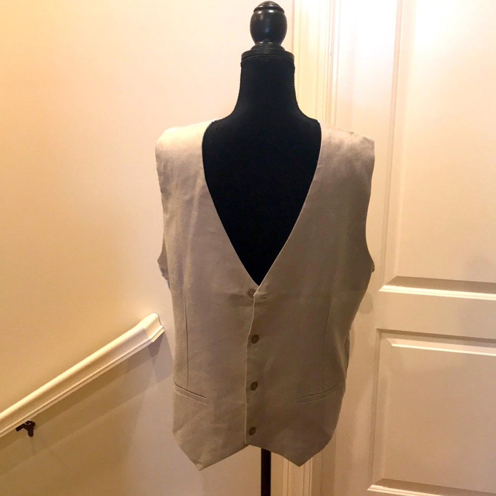 Linen Vest With Satin Back And Adjustable Band - Gem
